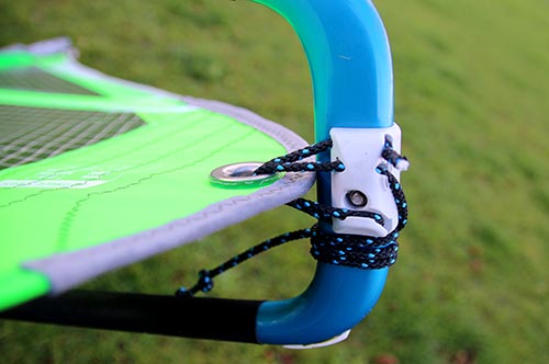 windsurf-rigging-guide-uithaler - Leerwindsurfen